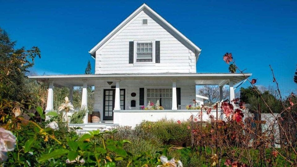 Cameo Cinema | St. Helena | Napa Valley's Main Street | CA